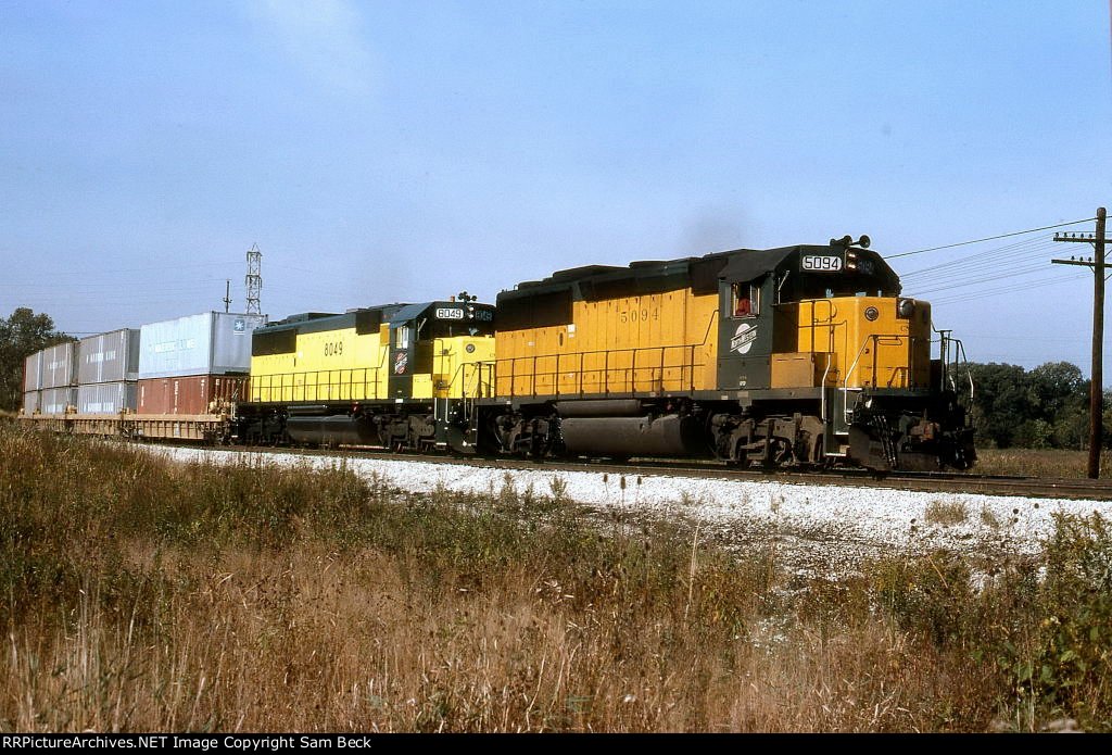 CNW 5094 and 8049 on TV300